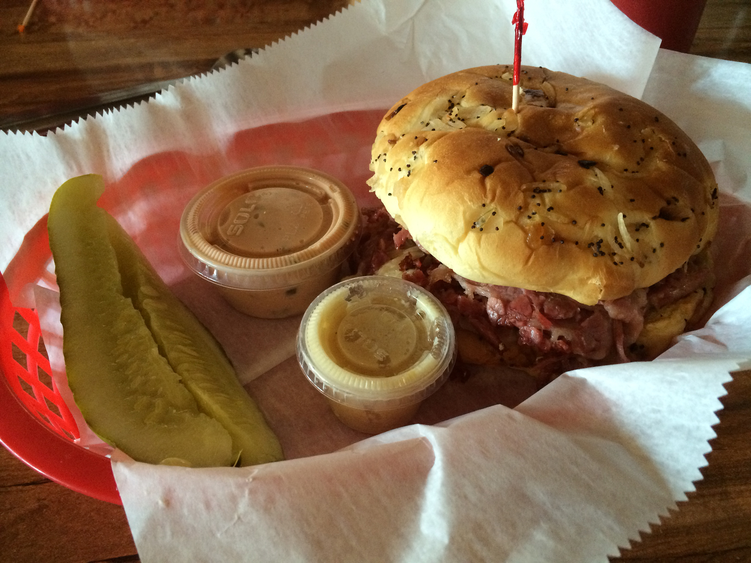 Lake St. Clair Guide Magazine | raft corned beef web